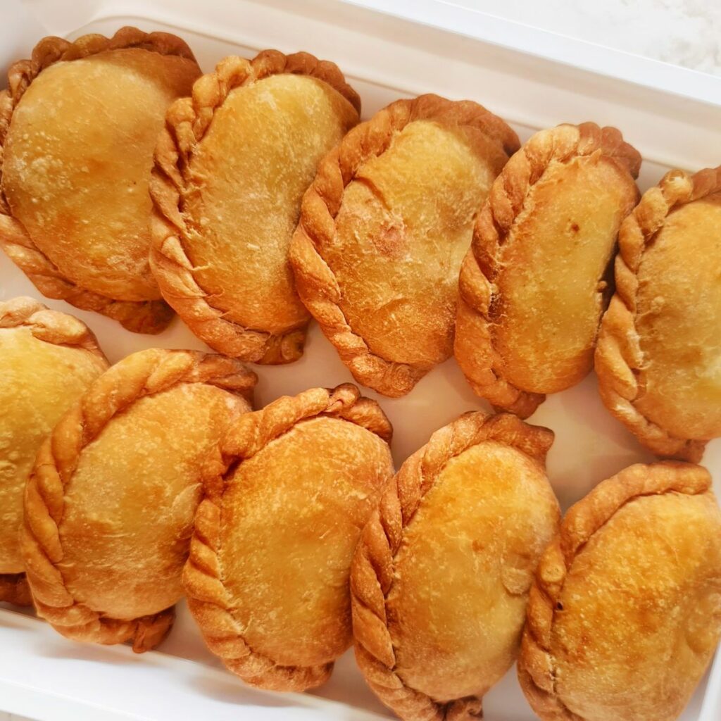 8 Finger Food Party Platters to Eat with Your Family